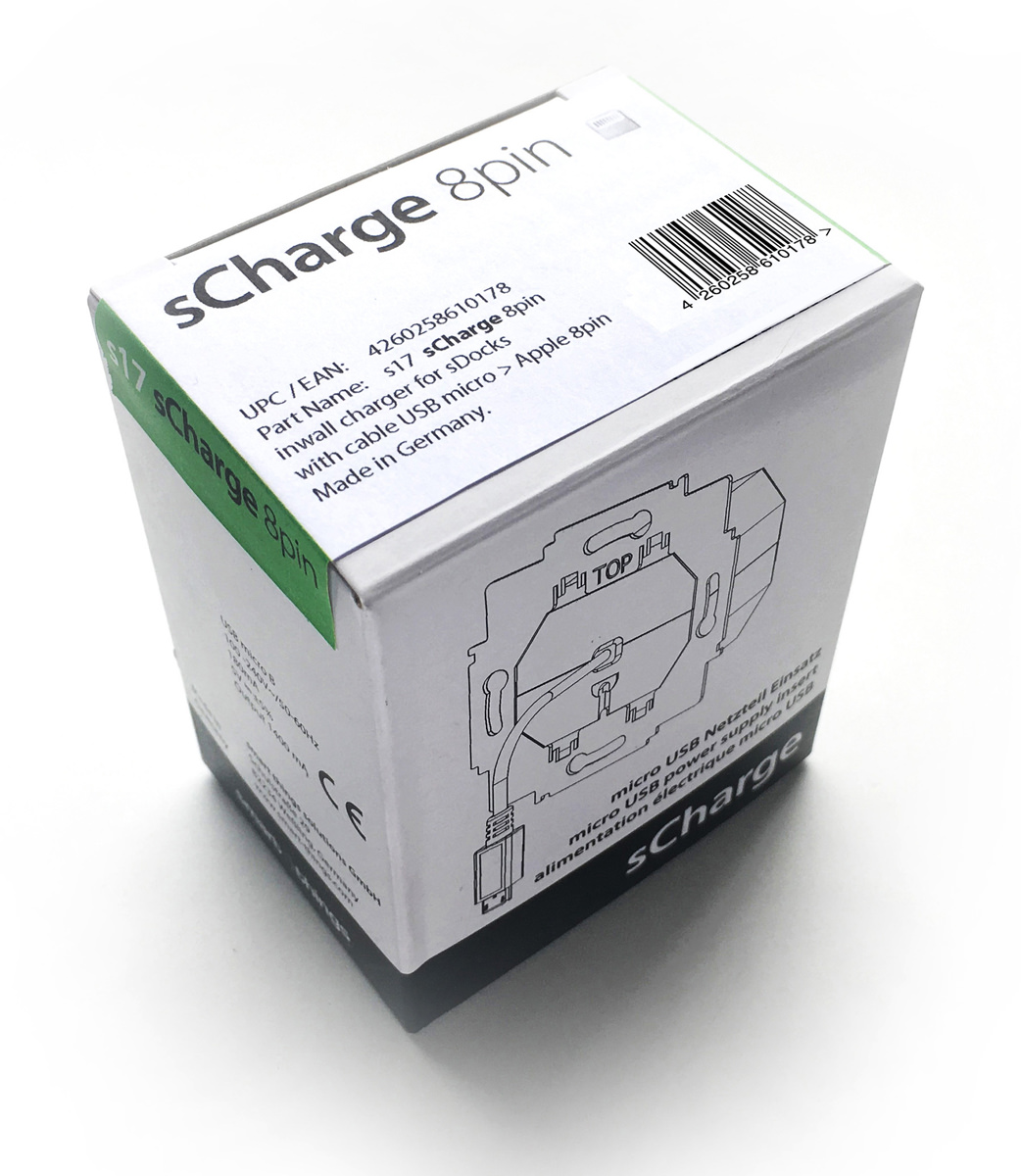 Flush mount power adapter for junction box with Lightning cable